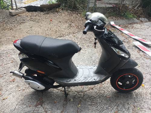 Zip sp2 - Motorbikes, scooters & quads Saint Barthélemy • Cyphoma