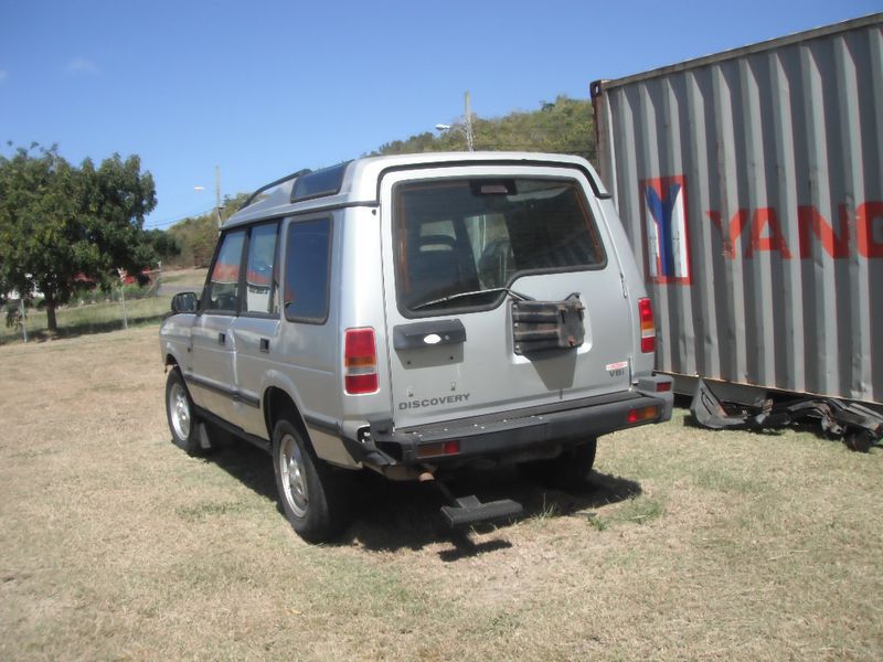 Land rover discovery - Cars Antigua and Barbuda • Cyphoma