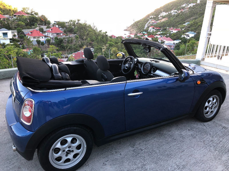 Austin mini cabriolet - Voitures Saint Barthélemy • Cyphoma