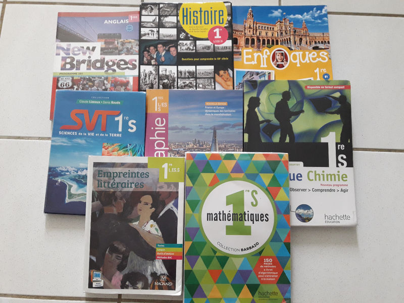Livres scolaires 1ere s - Matériel et Livres scolaires Martinique • Cyphoma