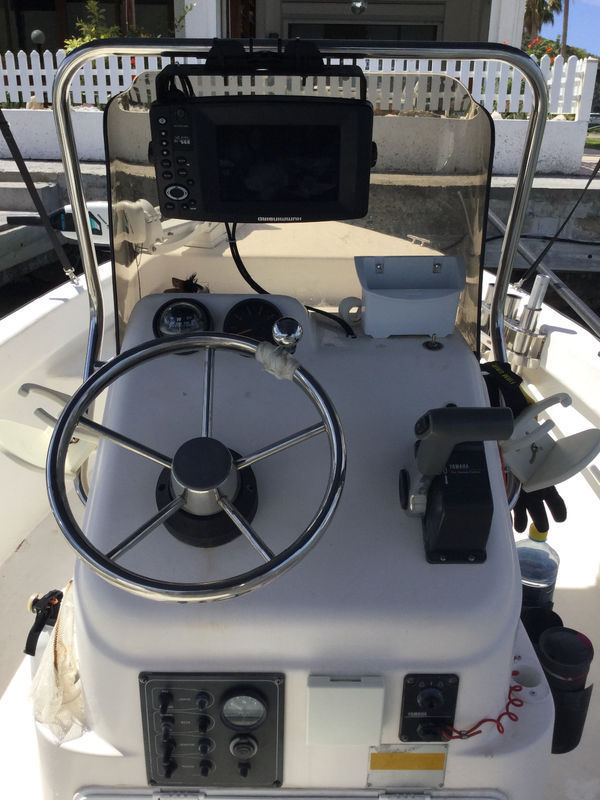 2004 cape craft 16 foot center console boat - Motorboats Sint Maarten ...