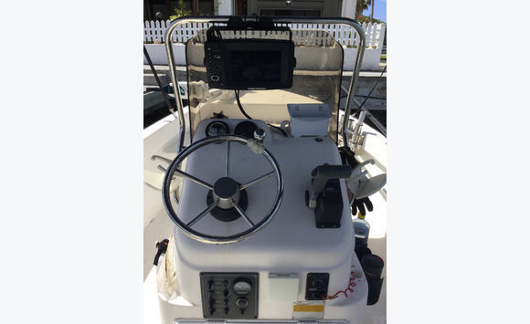 2004 cape craft 16 foot center console boat - Motorboats Sint Maarten ...