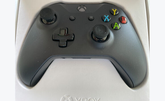 Mannette x box one - Consoles & Jeux vidéo Saint-Martin • Cyphoma